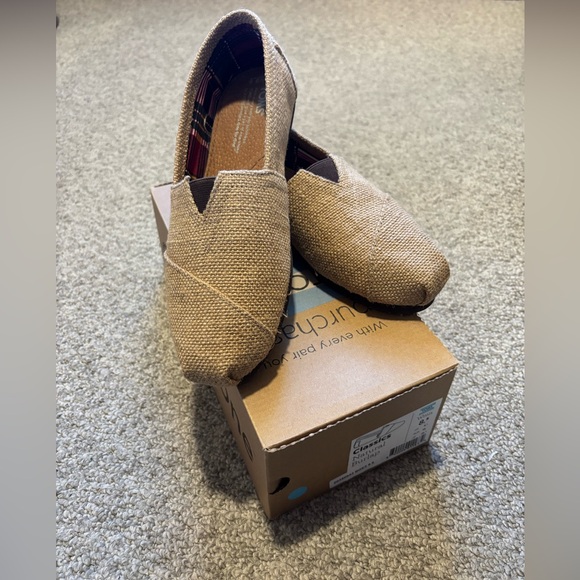 Toms | Shoes | Toms Classics Alpargata In Natural Burlap | Poshmark